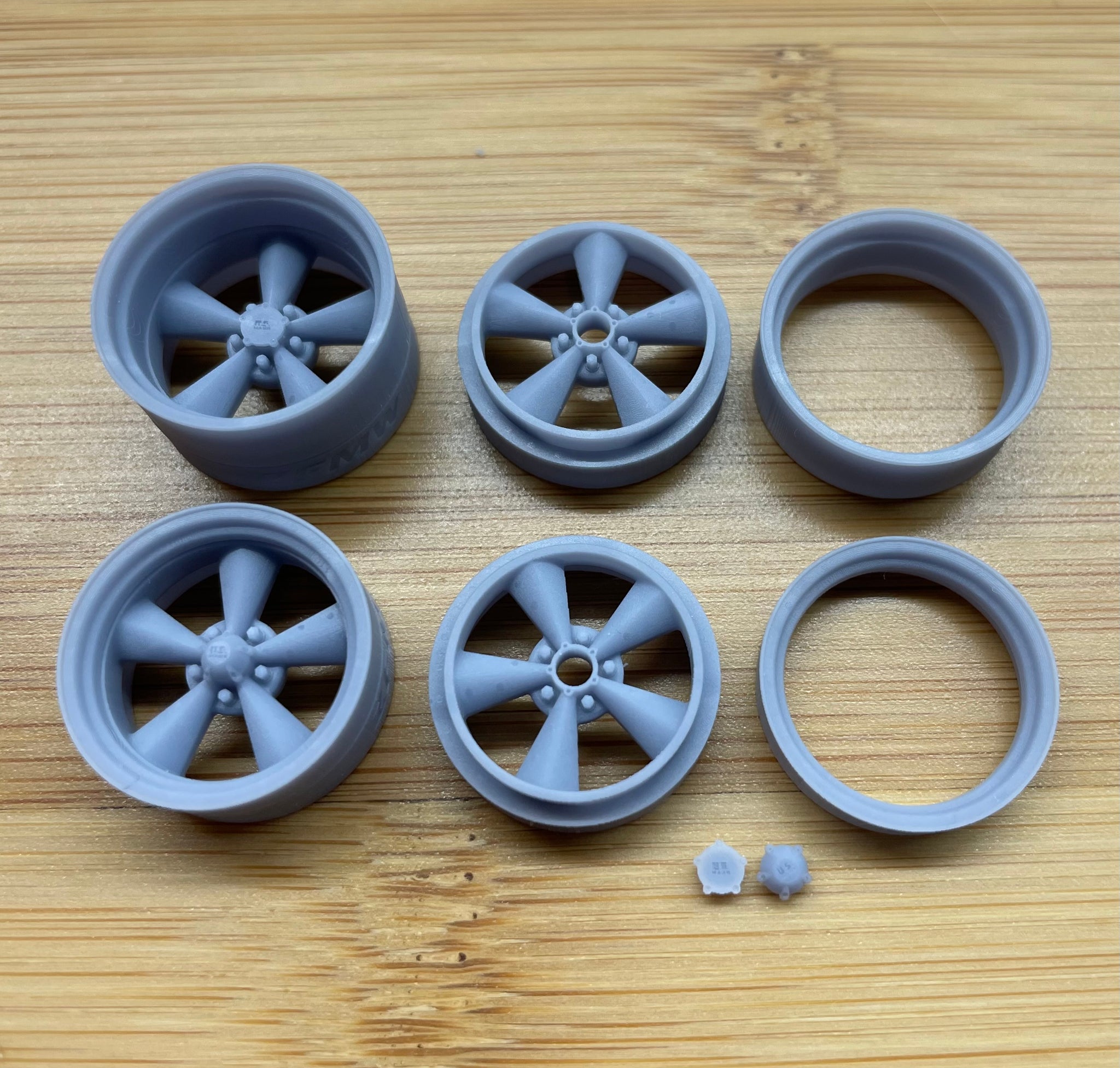 US Mags Standard 5-Spoke 19/20" Staggered – Z-Force Modelworx